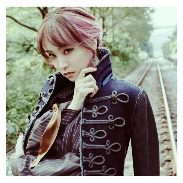 LiSA成七年来首位同时获得单曲和专辑Oricon周销量冠军歌手-二次元现场